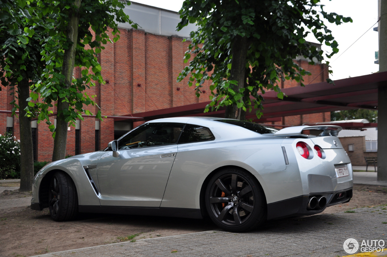 Nissan GT-R - 08 September 2013 - Autogespot