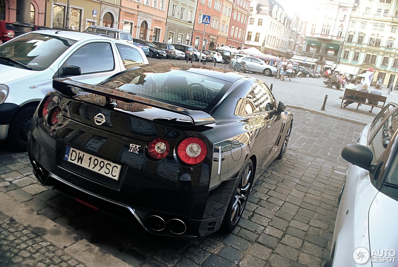 Nissan GT-R 2011 - 13 September 2013 - Autogespot