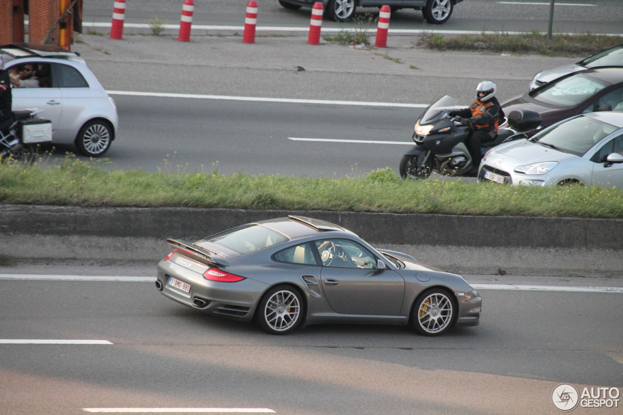 Porsche 997 Turbo S - 30 September 2013 - Autogespot