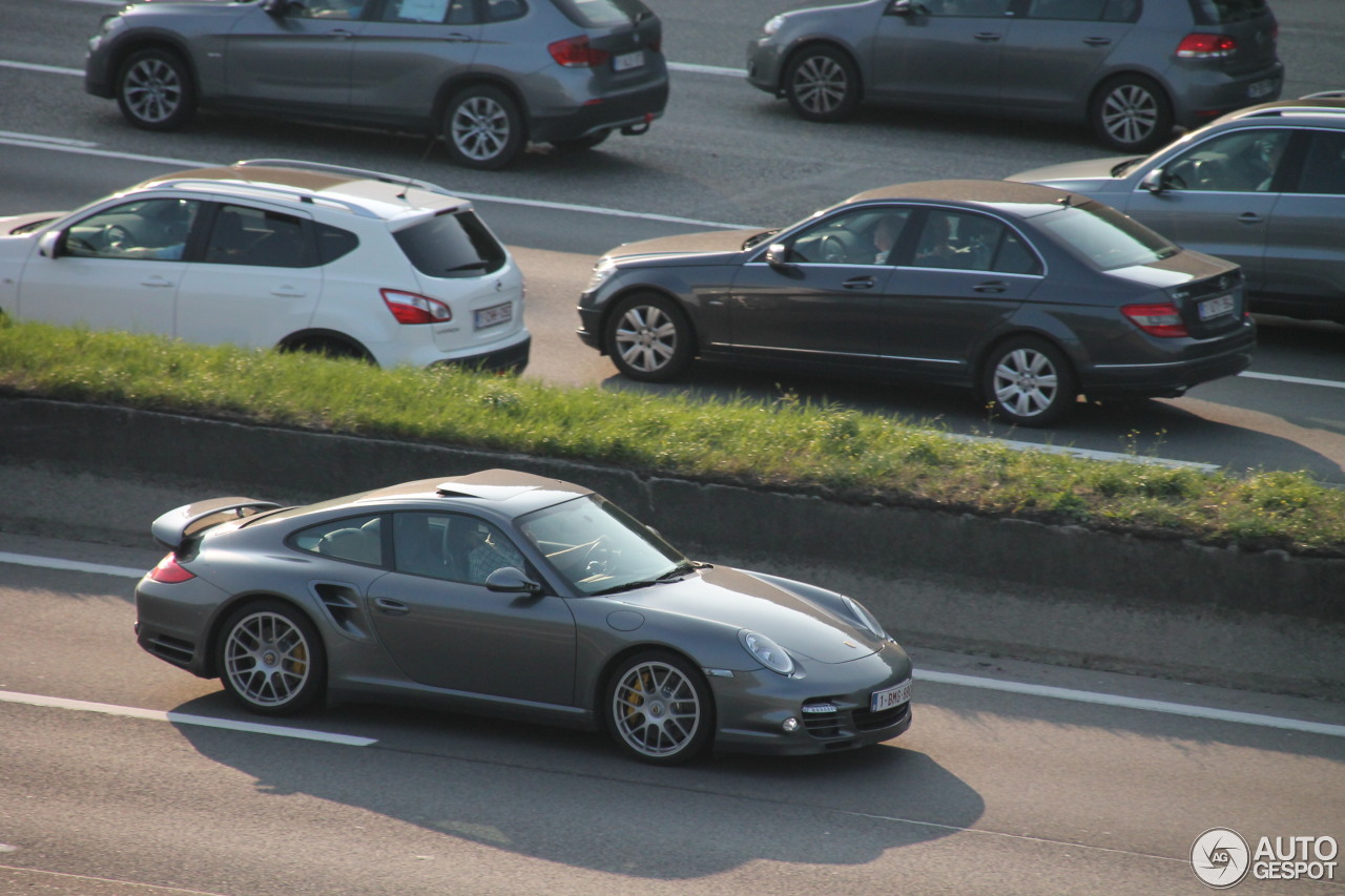Porsche 997 Turbo S - 30 September 2013 - Autogespot