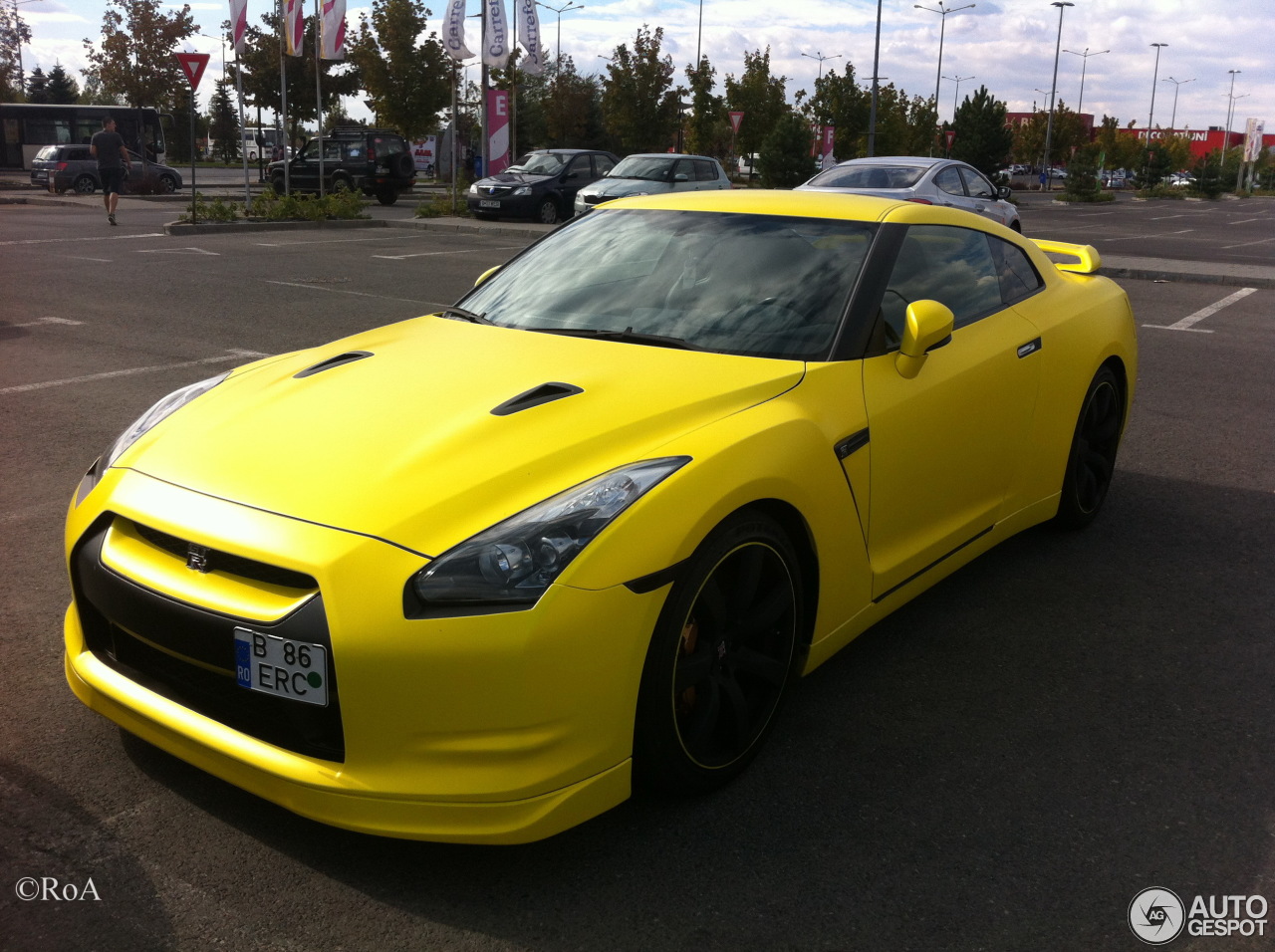 Nissan GT-R - 02 October 2013 - Autogespot