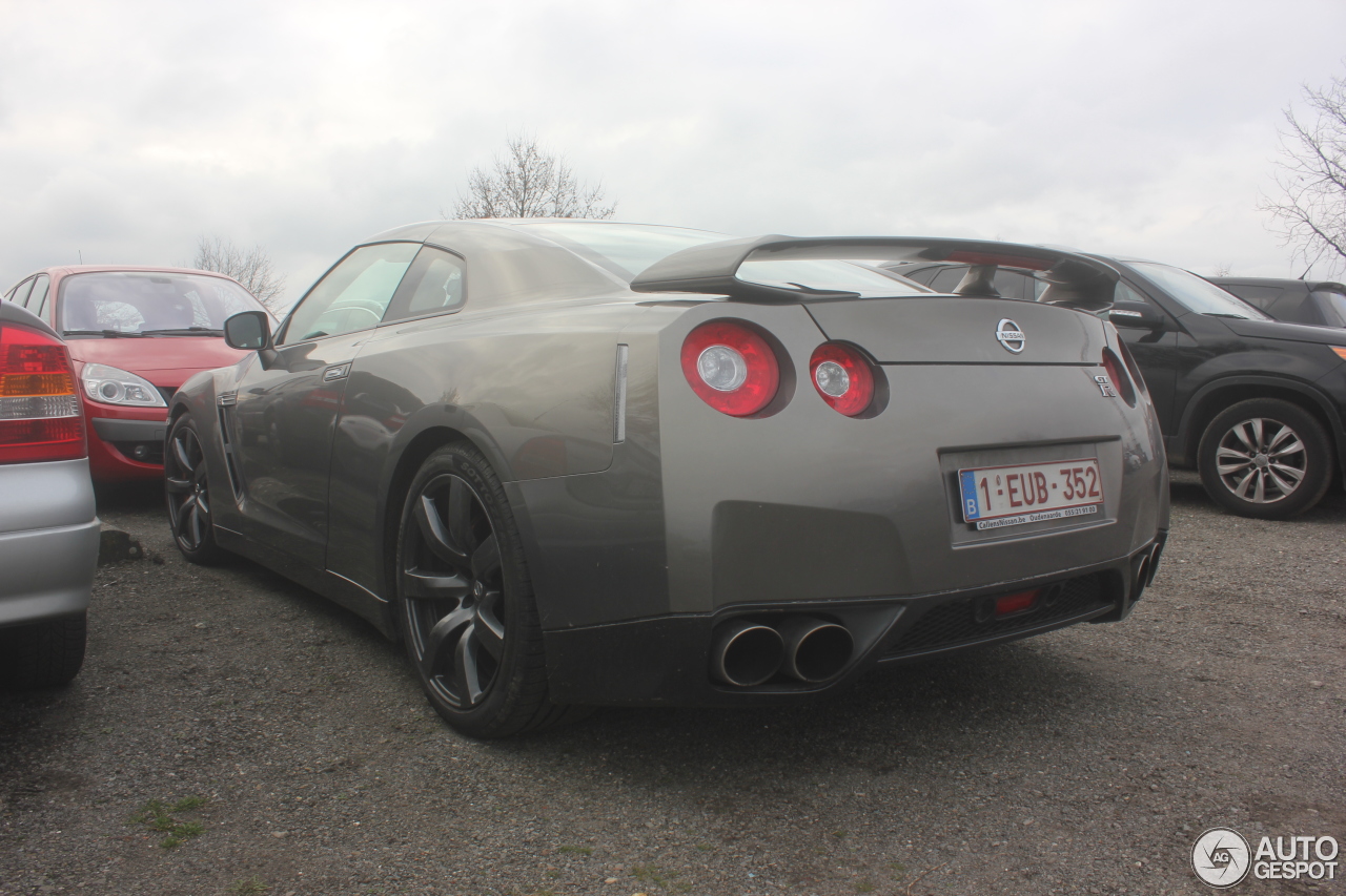 Nissan GT-R - 19 January 2014 - Autogespot