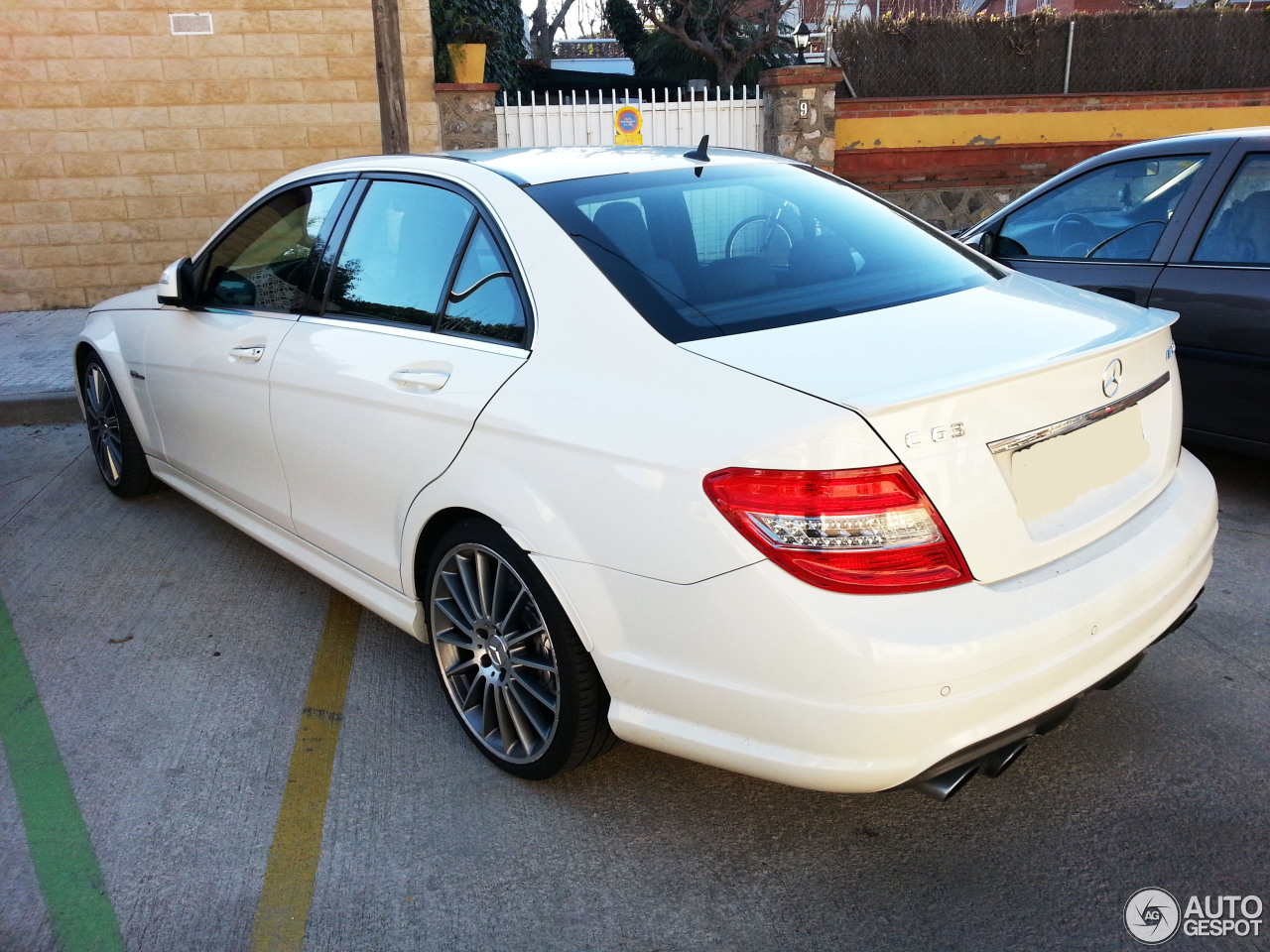 Mercedes-Benz C 63 AMG W204 - 27 February 2014 - Autogespot