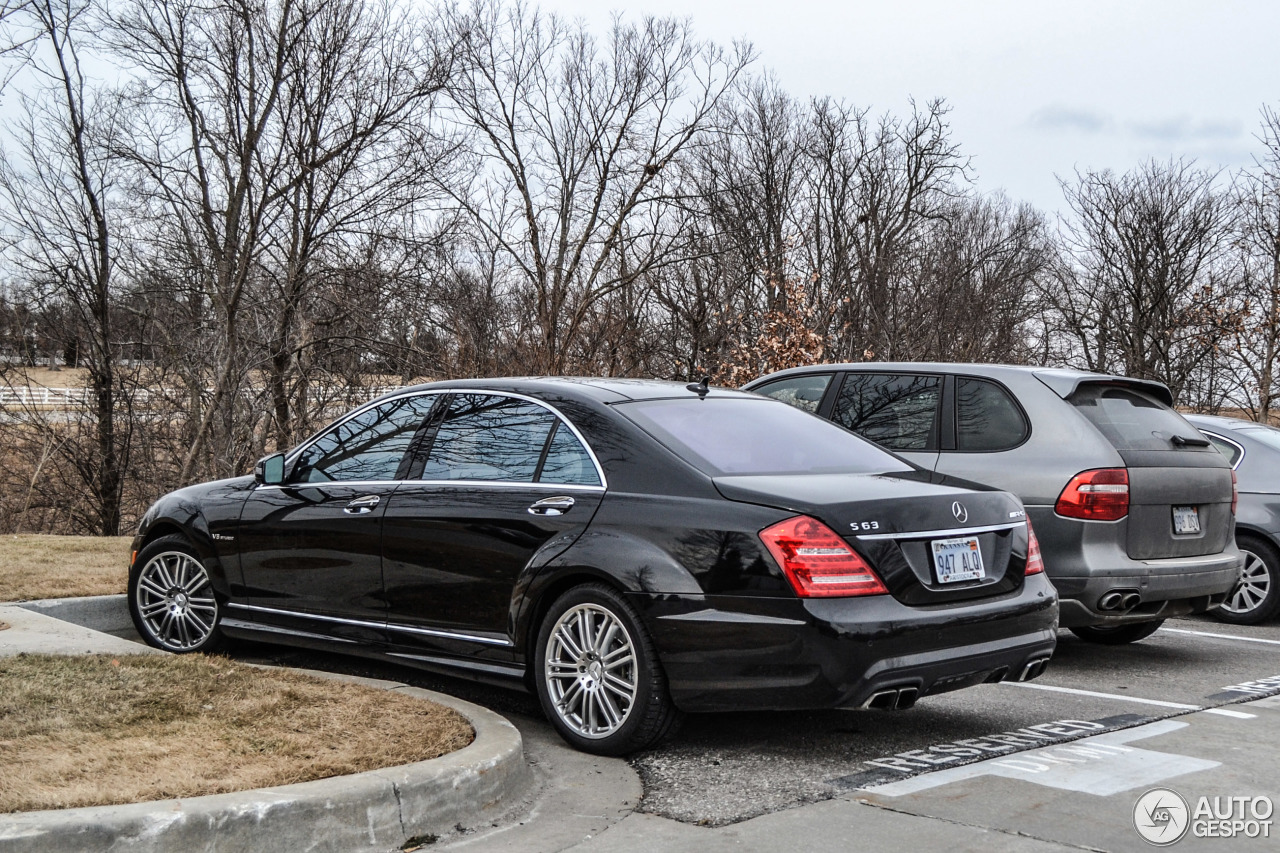 Mercedes-Benz S 63 AMG W221 2011 - 28 February 2014 - Autogespot