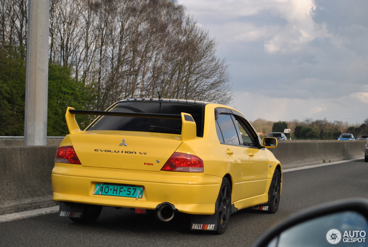 Mitsubishi Lancer Evolution VII - 24 March 2014 - Autogespot