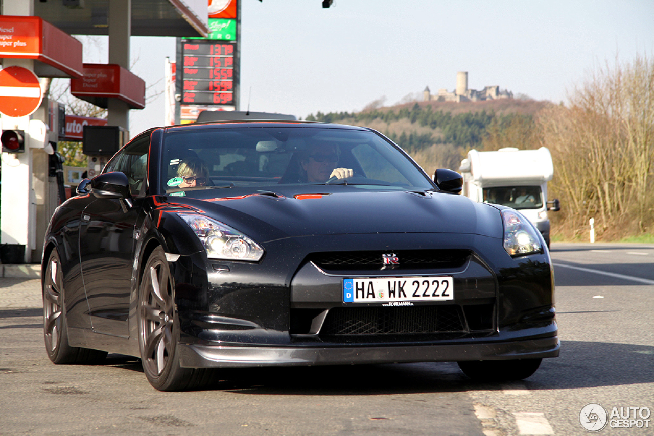 Nissan GT-R - 07 April 2014 - Autogespot