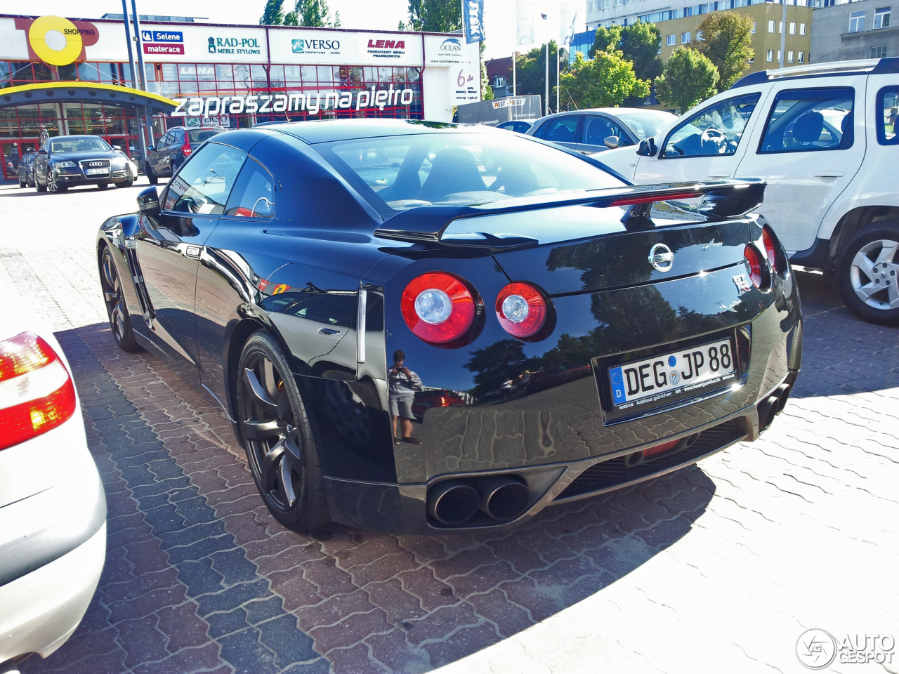 Nissan GT-R - 13 May 2014 - Autogespot