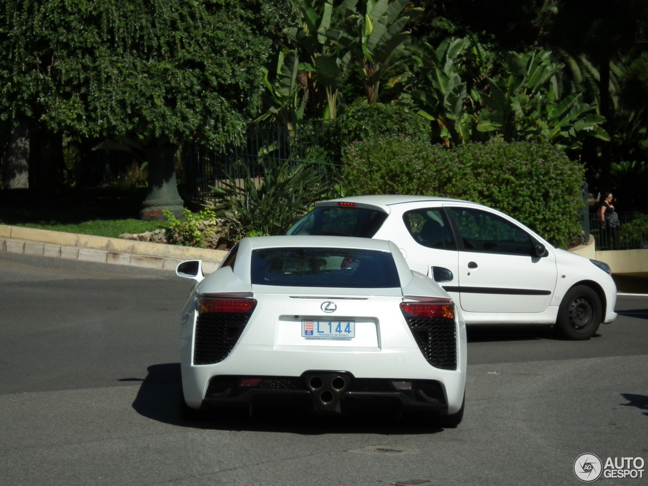 Lexus LFA - 08 July 2014 - Autogespot