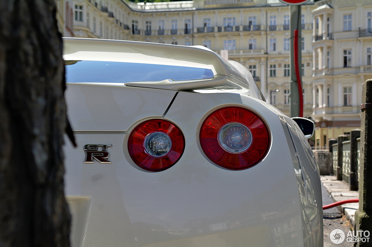 Nissan GT-R - 08 July 2014 - Autogespot