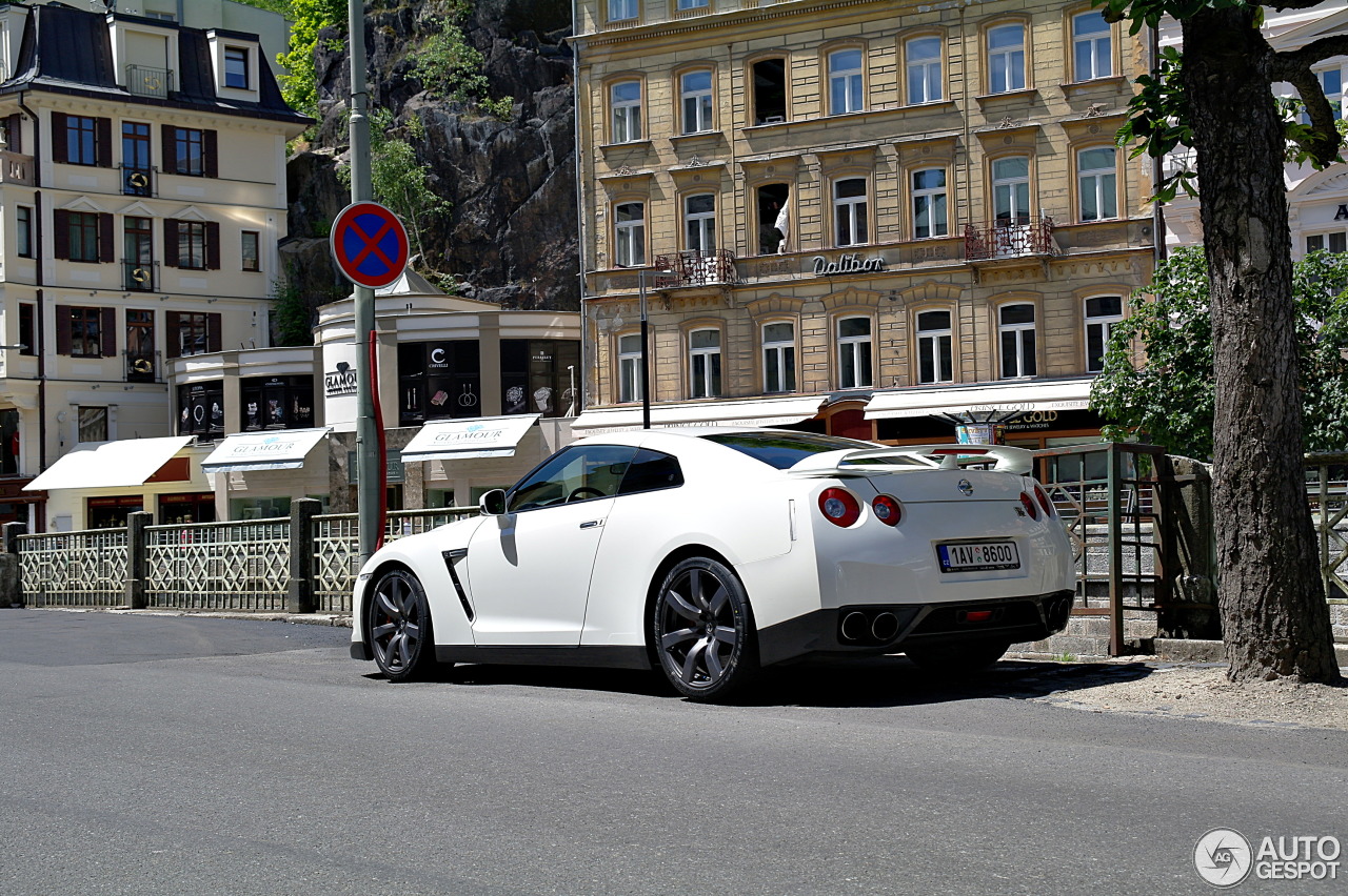 Nissan GT-R - 08 July 2014 - Autogespot