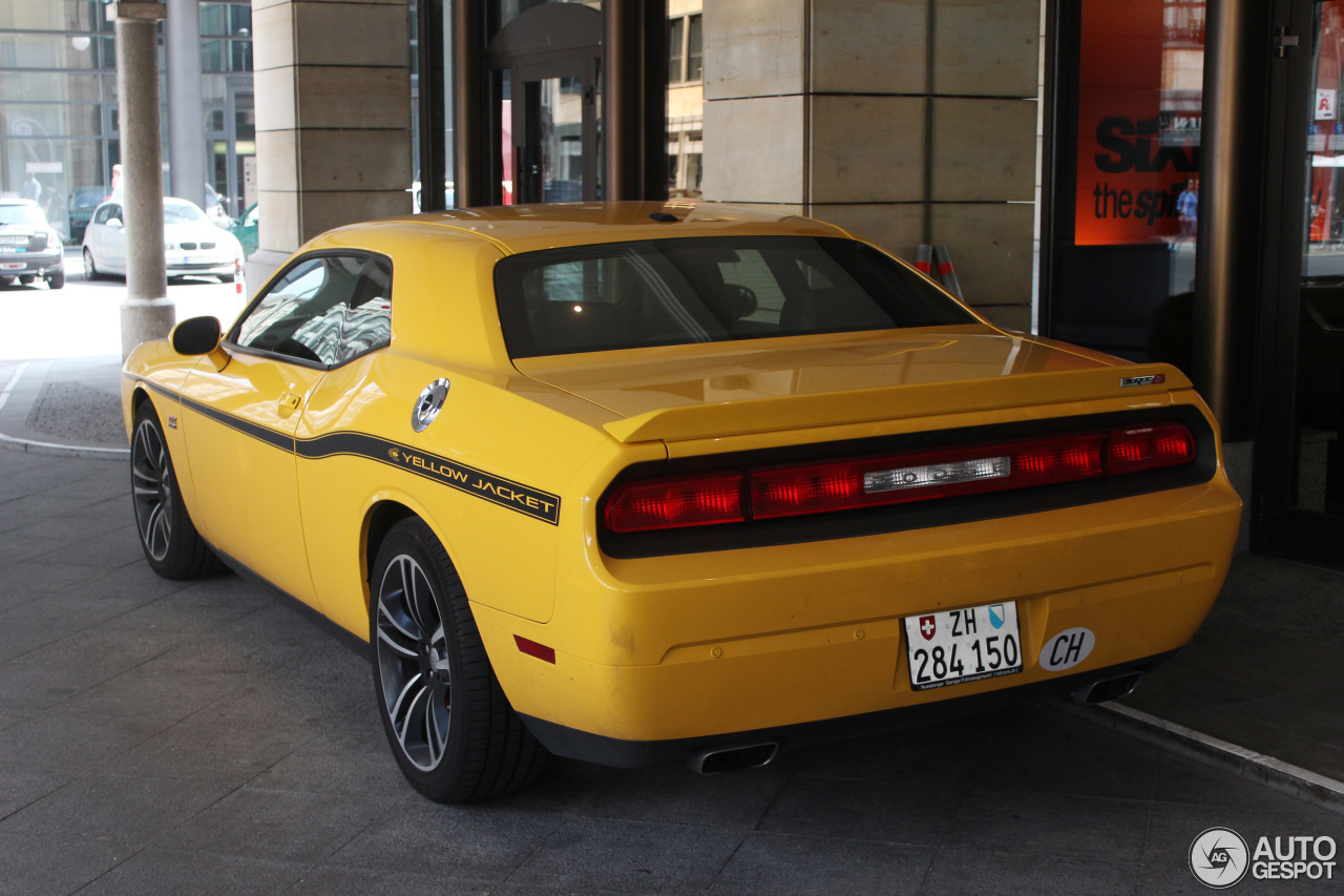 Dodge Challenger SRT-8 392 Yellow Jacket - 01 August 2014 - Autogespot