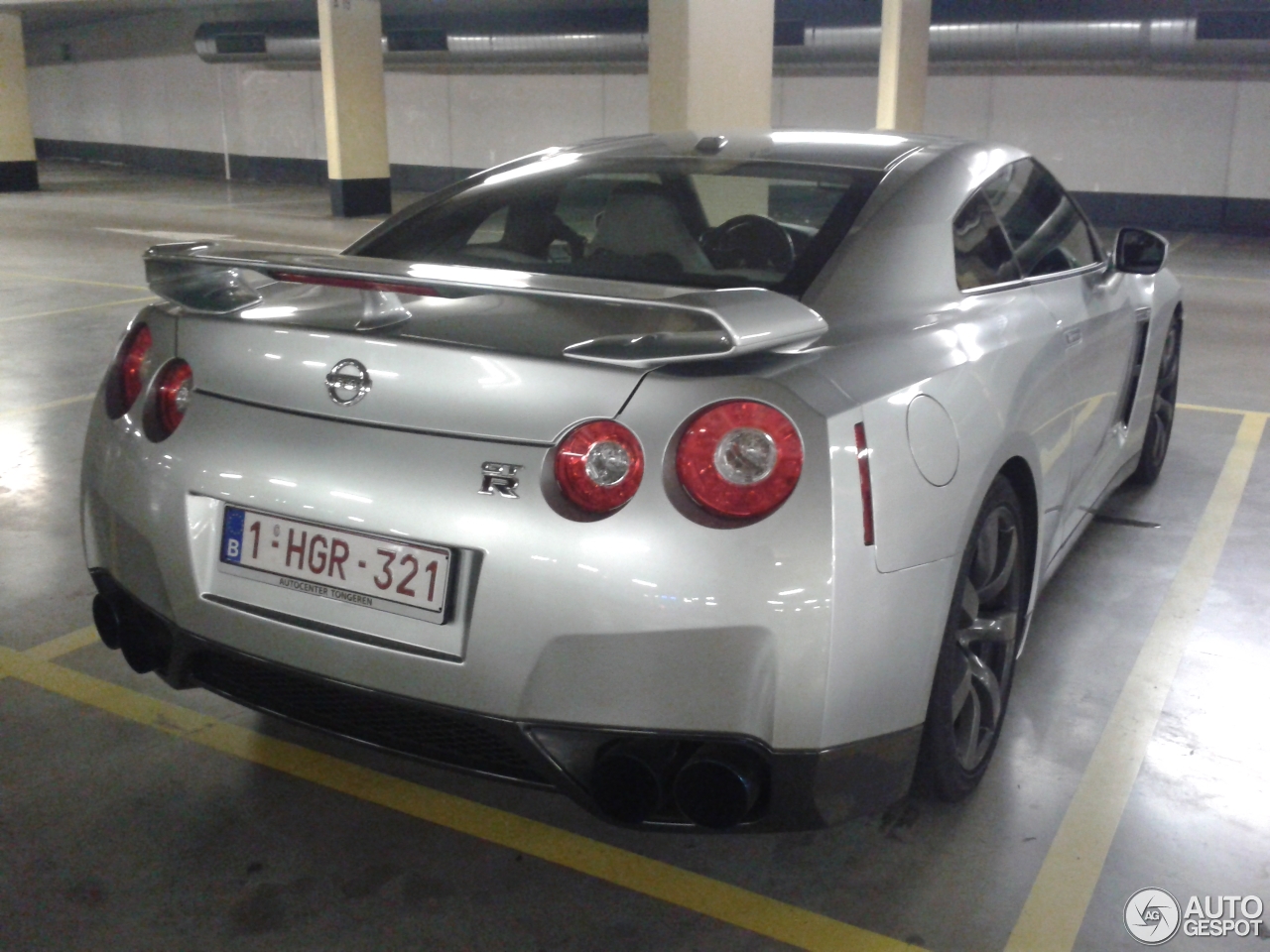 Nissan GT-R - 02 August 2014 - Autogespot