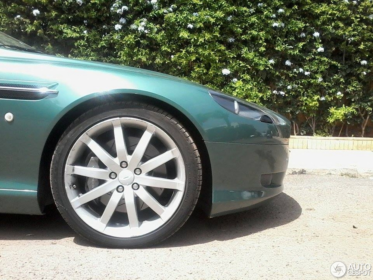 Aston Martin DB9 - 05 September 2014 - Autogespot