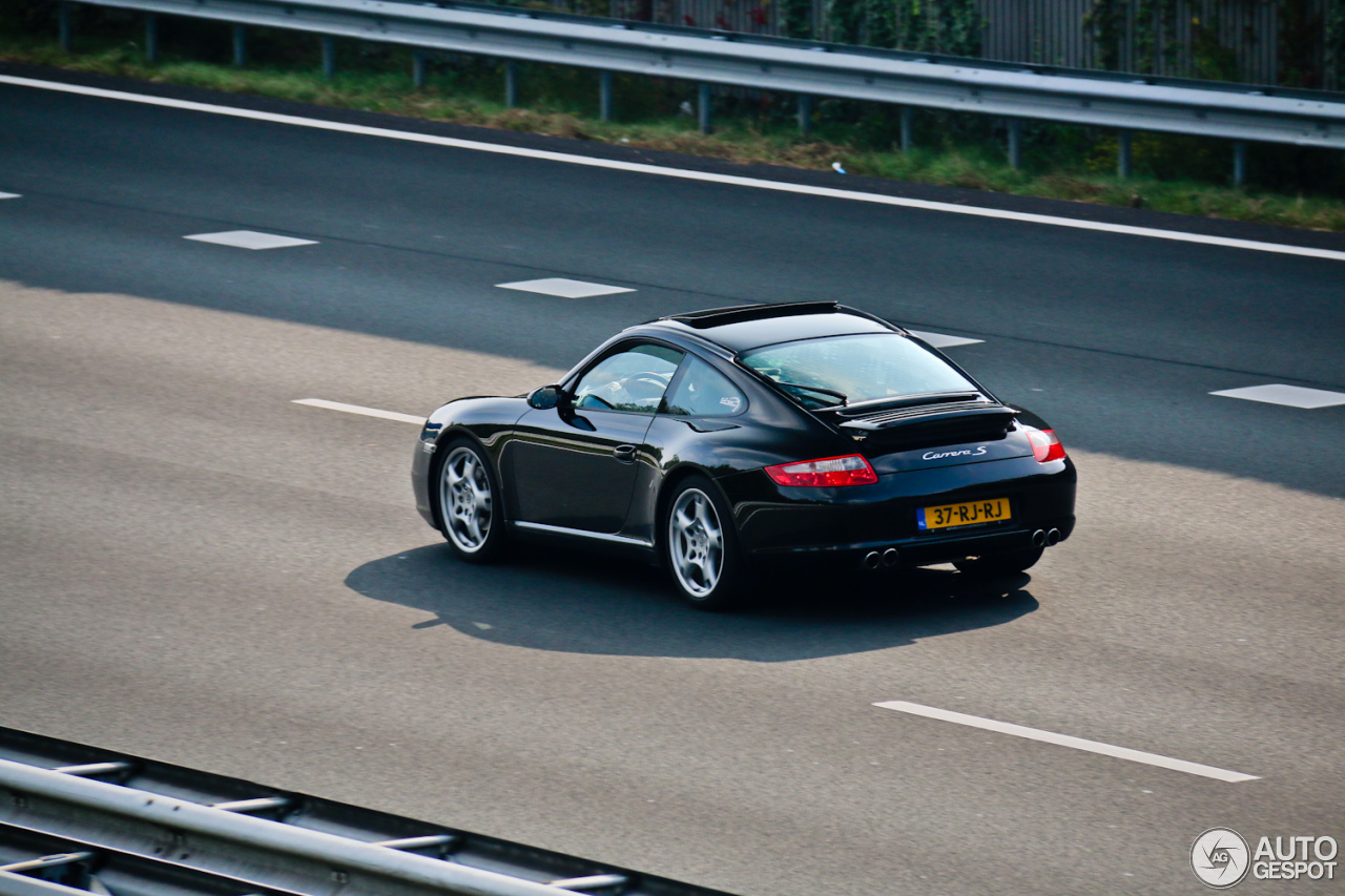Porsche 997 Carrera S MkI - 09 September 2014 - Autogespot