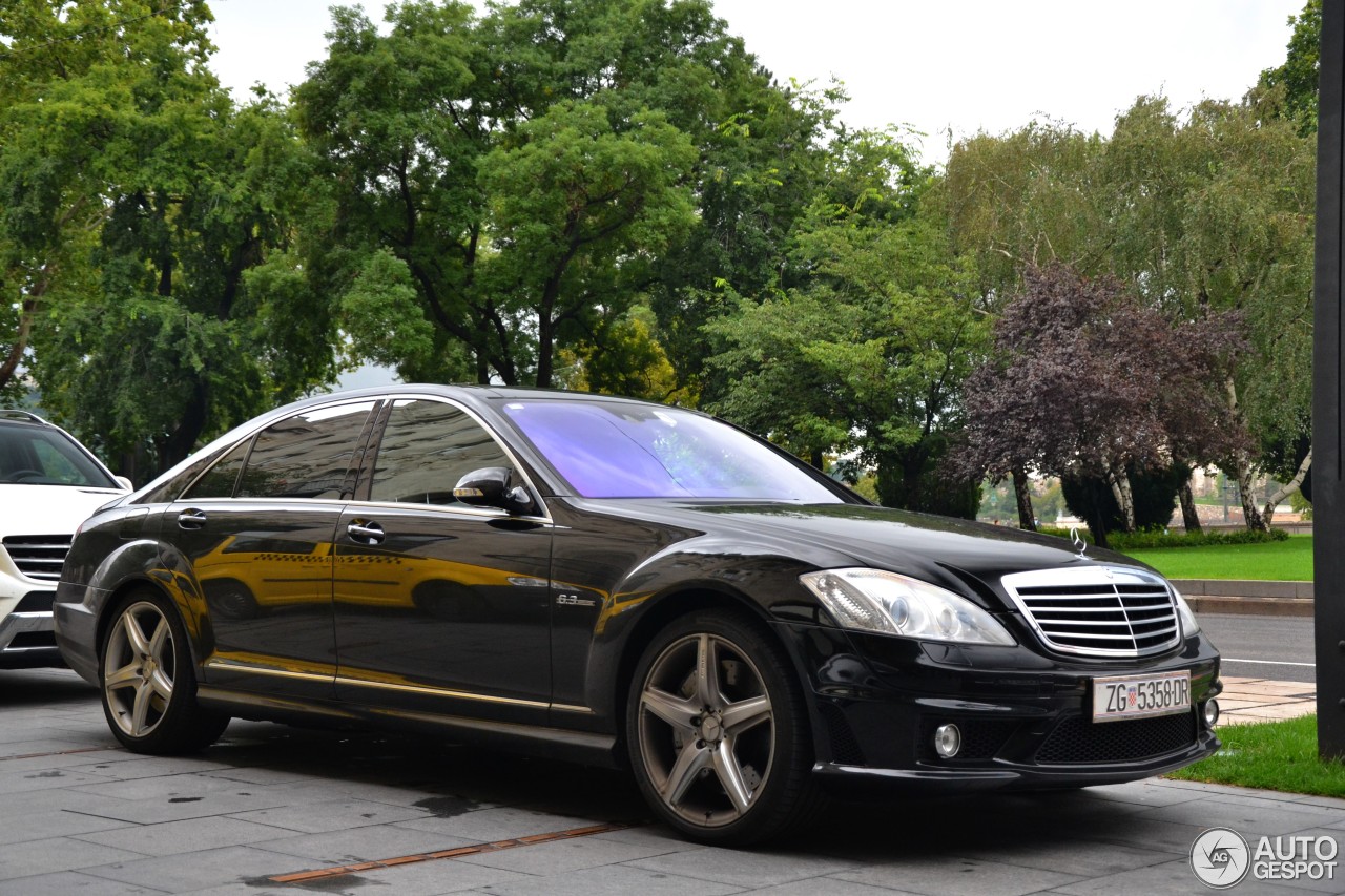Mercedes-Benz S 63 AMG W221 - 12 September 2014 - Autogespot