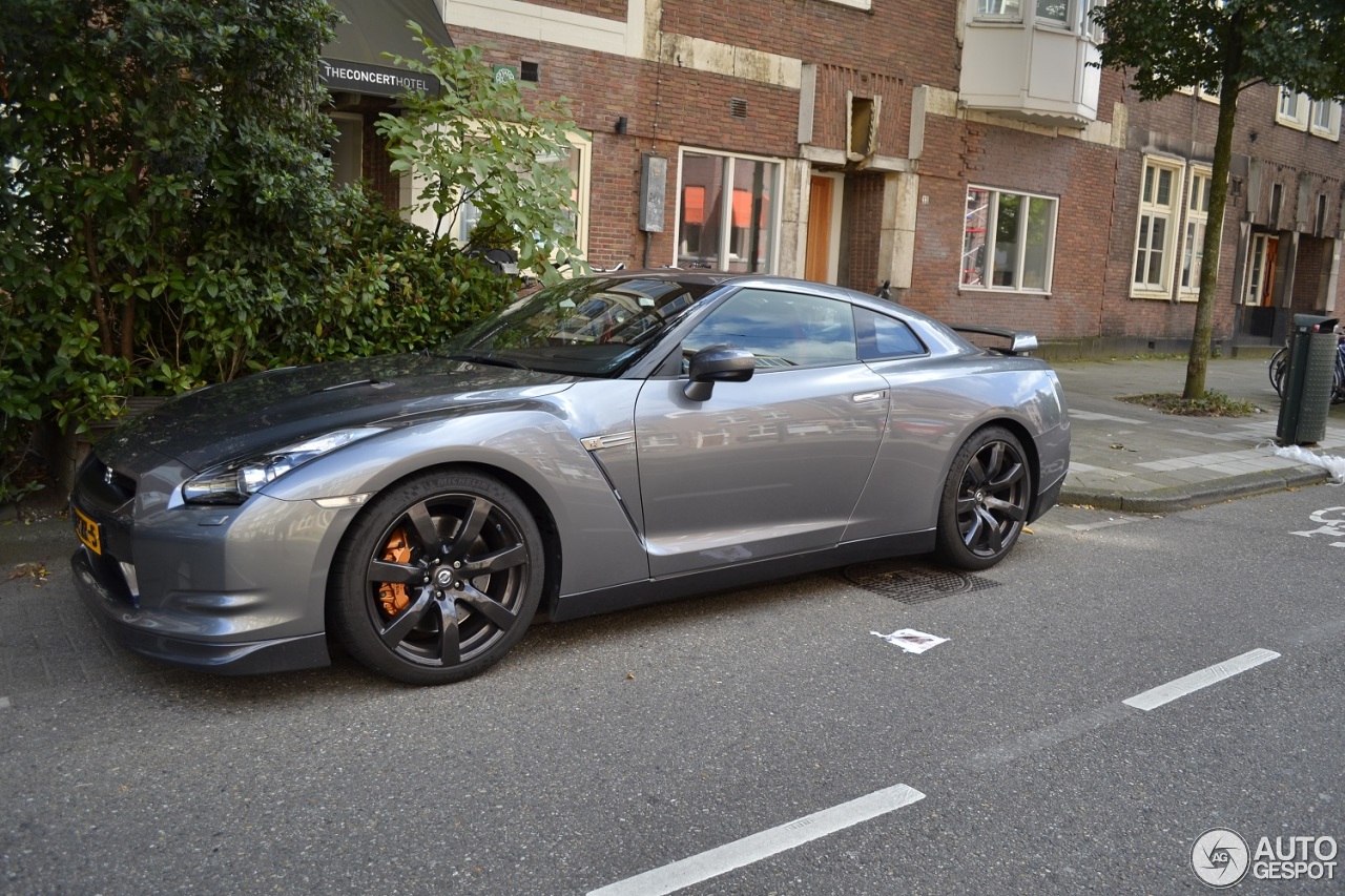 Nissan GT-R - 12 September 2014 - Autogespot