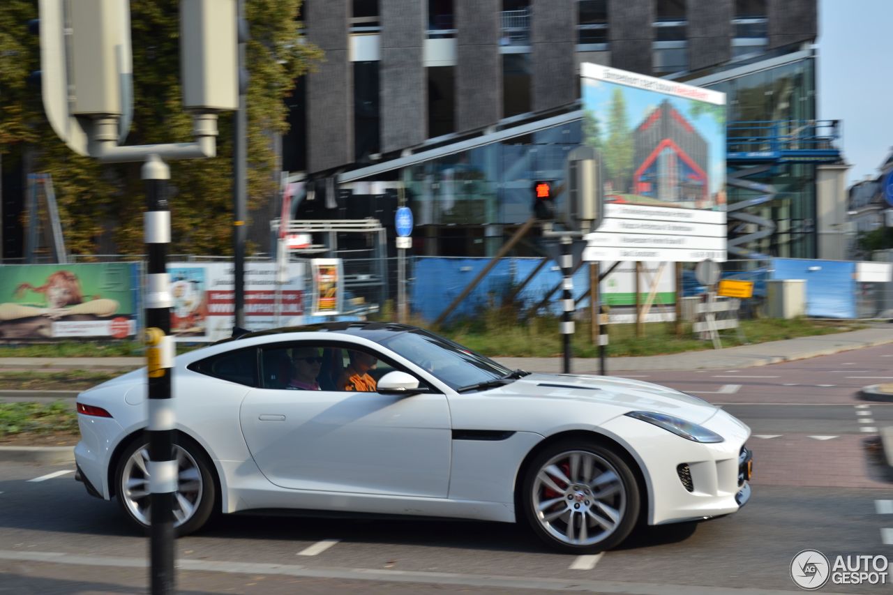 Jaguar F-TYPE R Coupé - 21 September 2014 - Autogespot