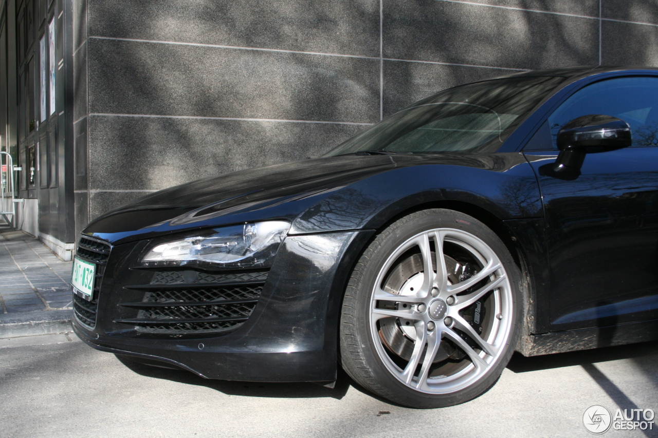 Audi R8 - 08 November 2014 - Autogespot