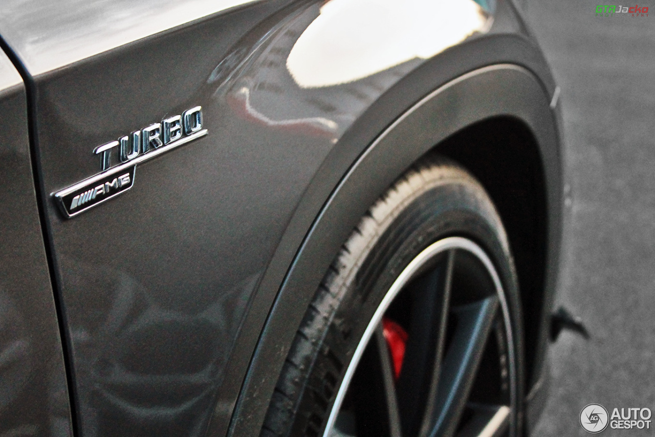 Mercedes-Benz GLA 45 AMG X156 - 20 December 2014 - Autogespot