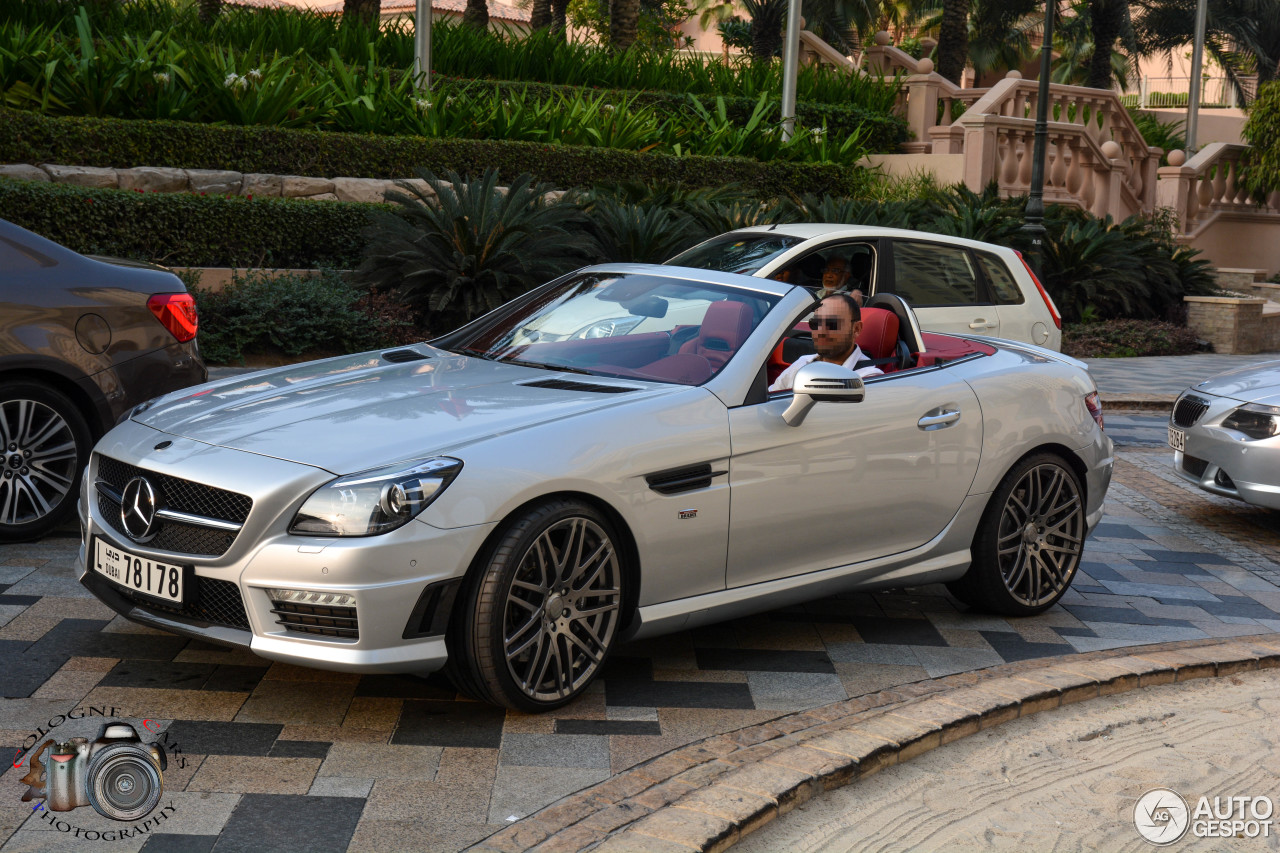 Mercedes-Benz Brabus SLK B55 S R172 - 8 janvier 2015 - Autogespot