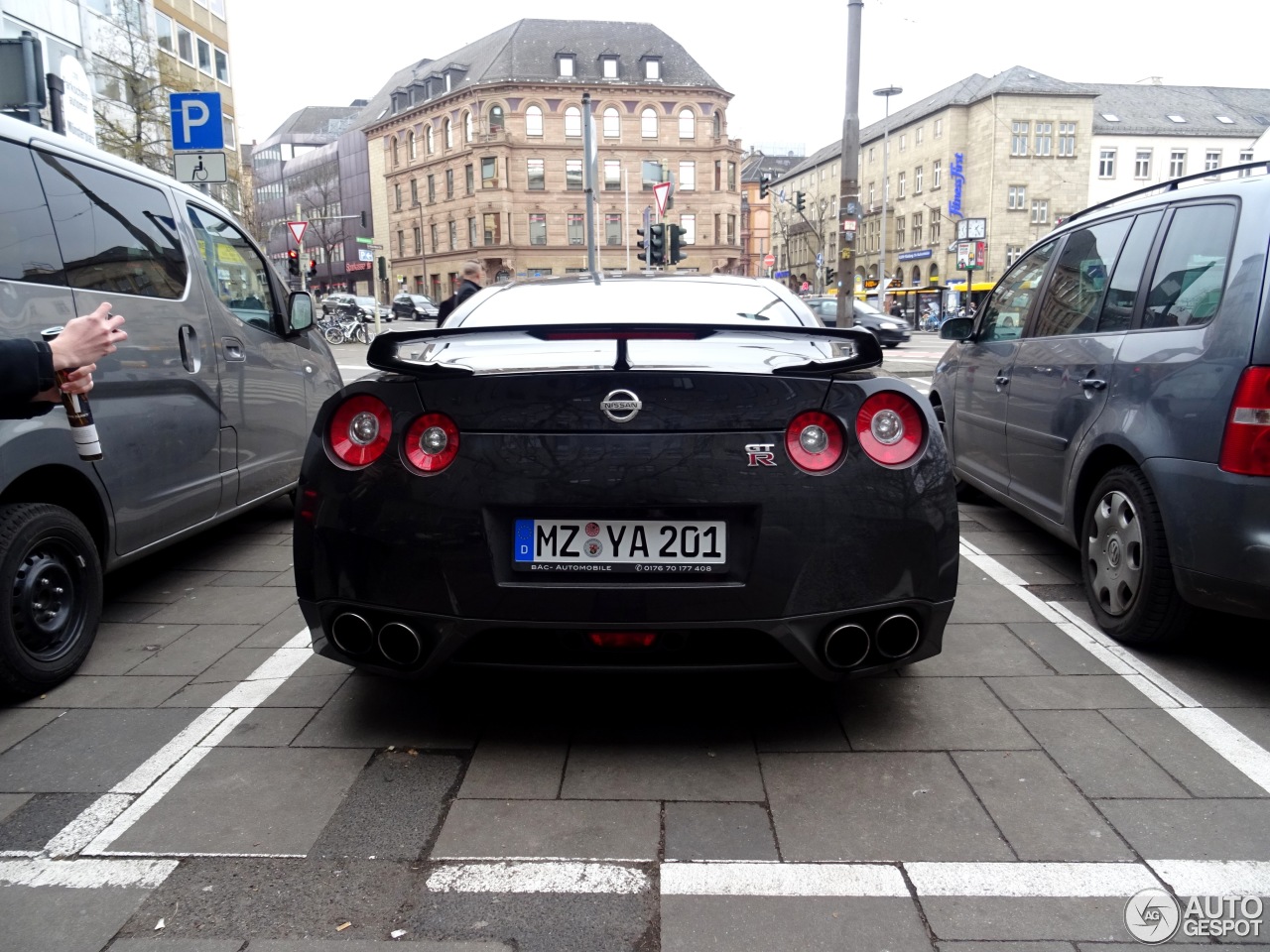 Nissan GT-R - 24 January 2015 - Autogespot