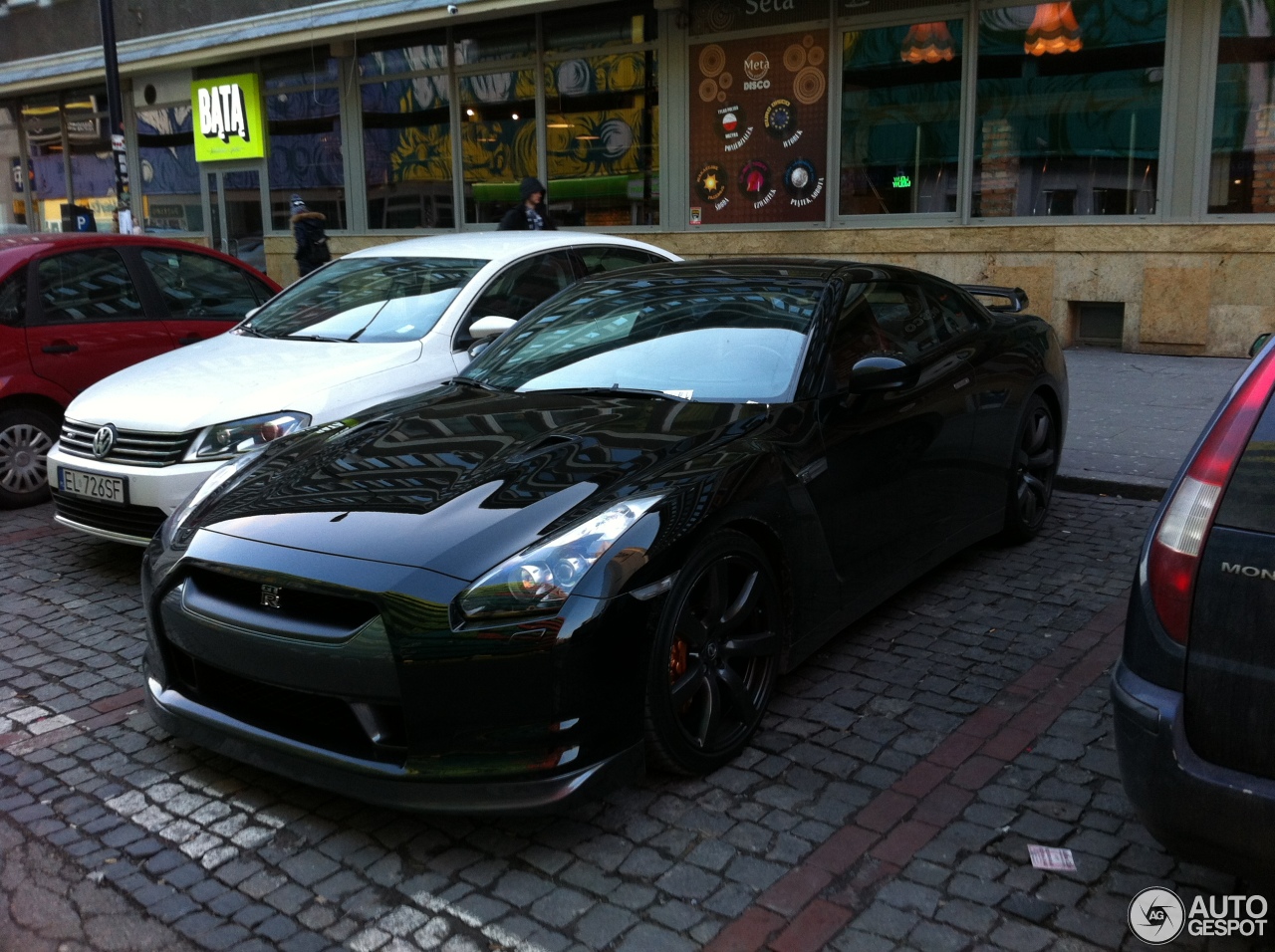 Nissan GT-R - 07 February 2015 - Autogespot