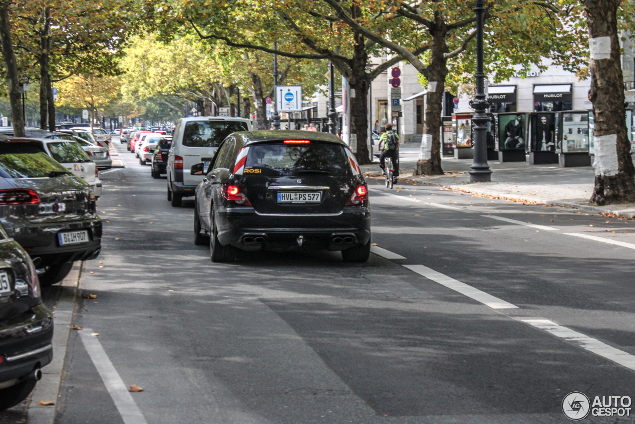 Mercedes-Benz R 63 AMG - 16 February 2015 - Autogespot