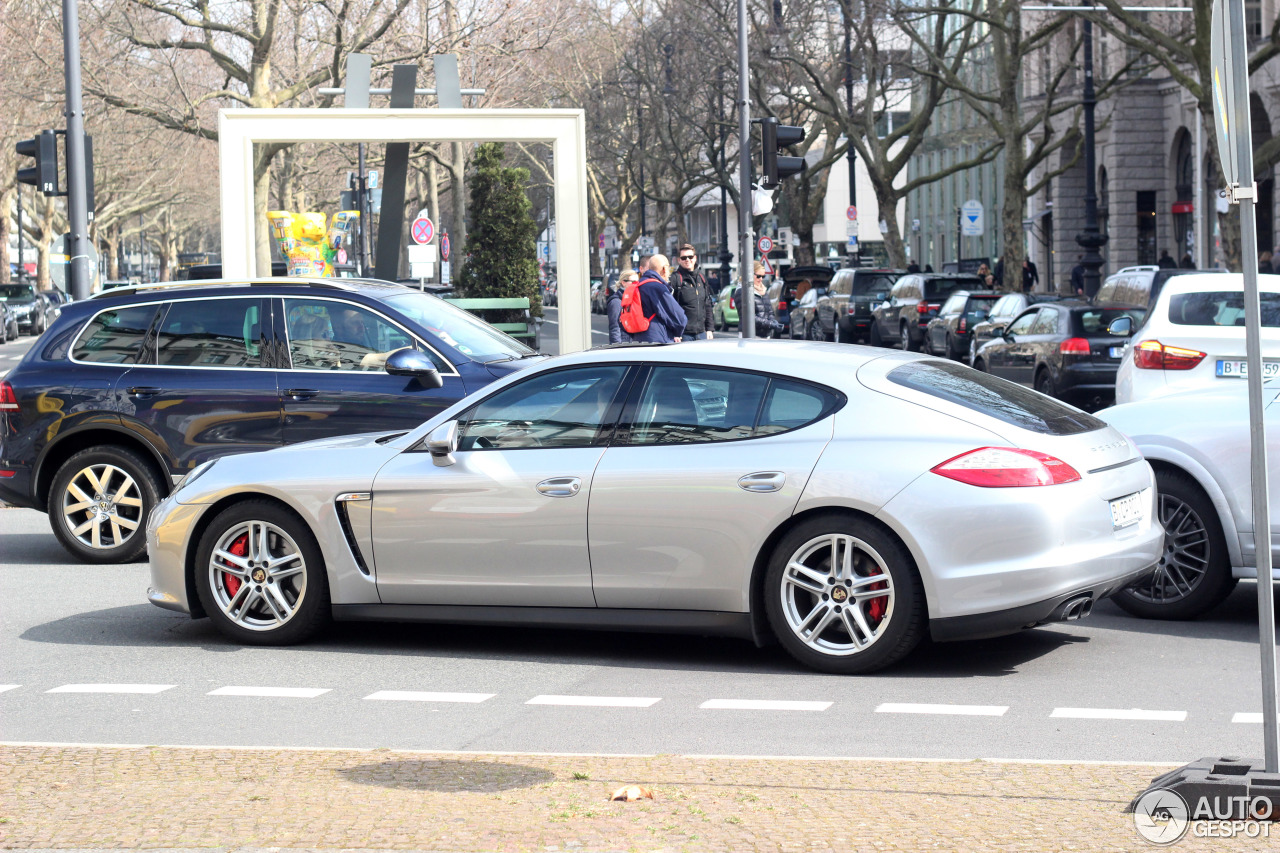 Porsche 970 Panamera GTS MkI - 28 March 2015 - Autogespot