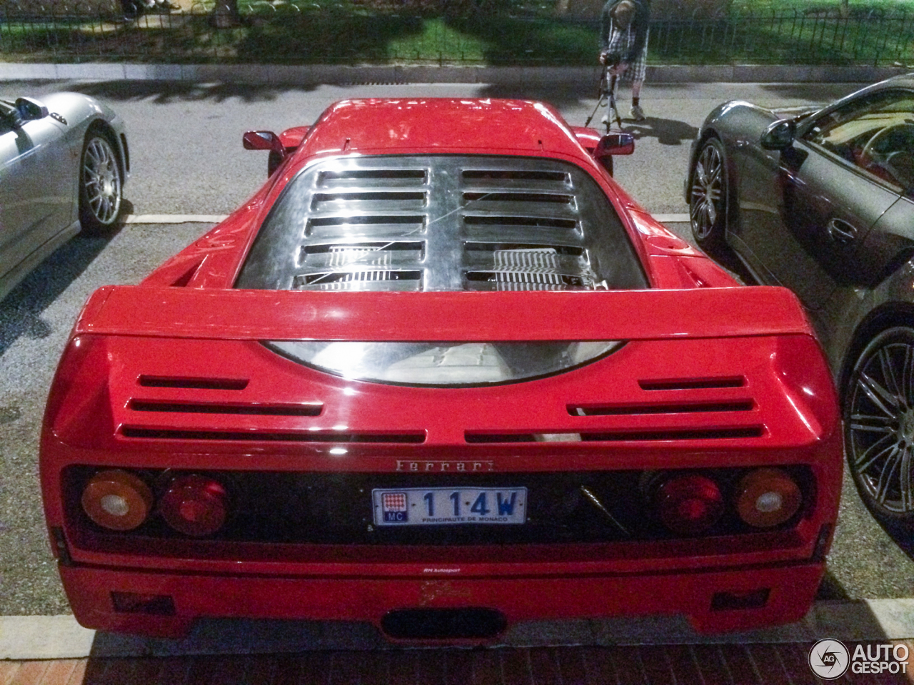 Ferrari F40 - 18 April 2015 - Autogespot