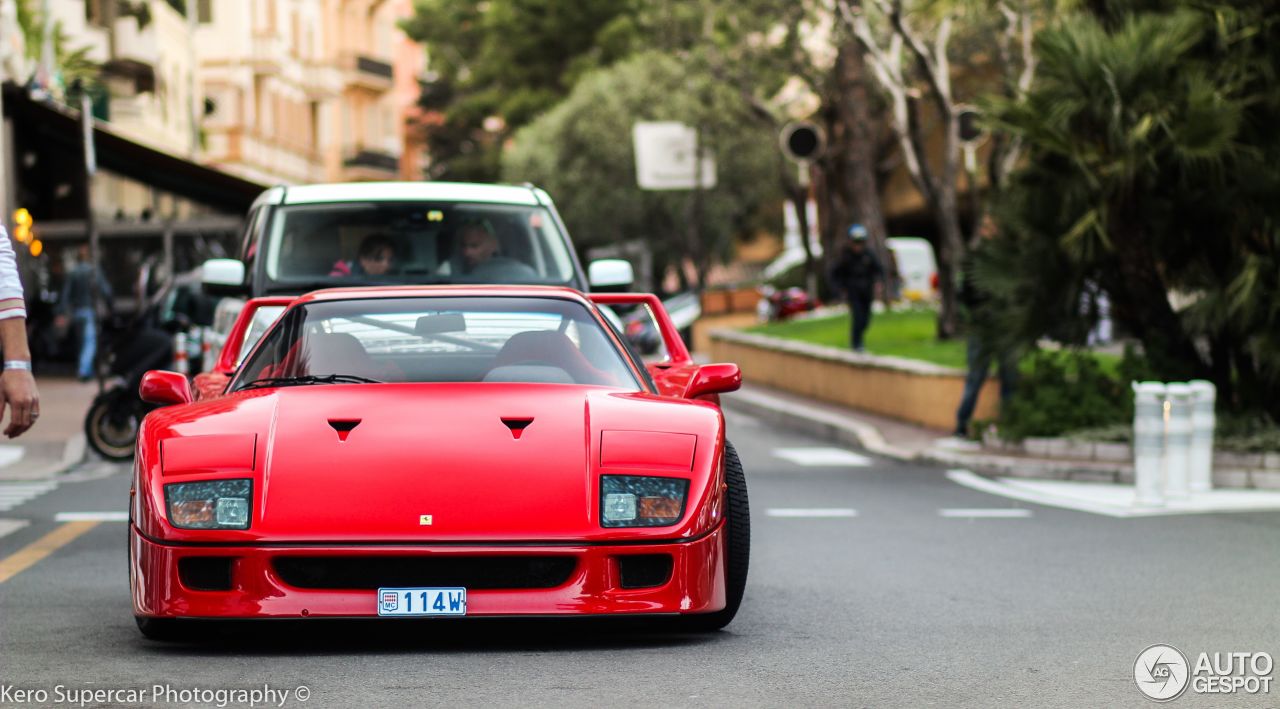 Ferrari F40 - 19 April 2015 - Autogespot