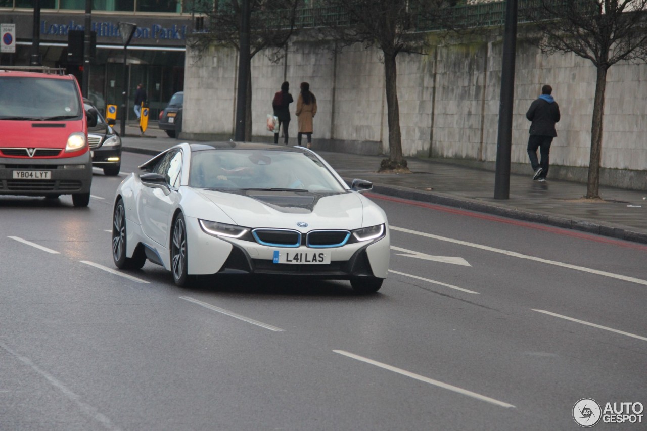 BMW i8 - 26 April 2015 - Autogespot