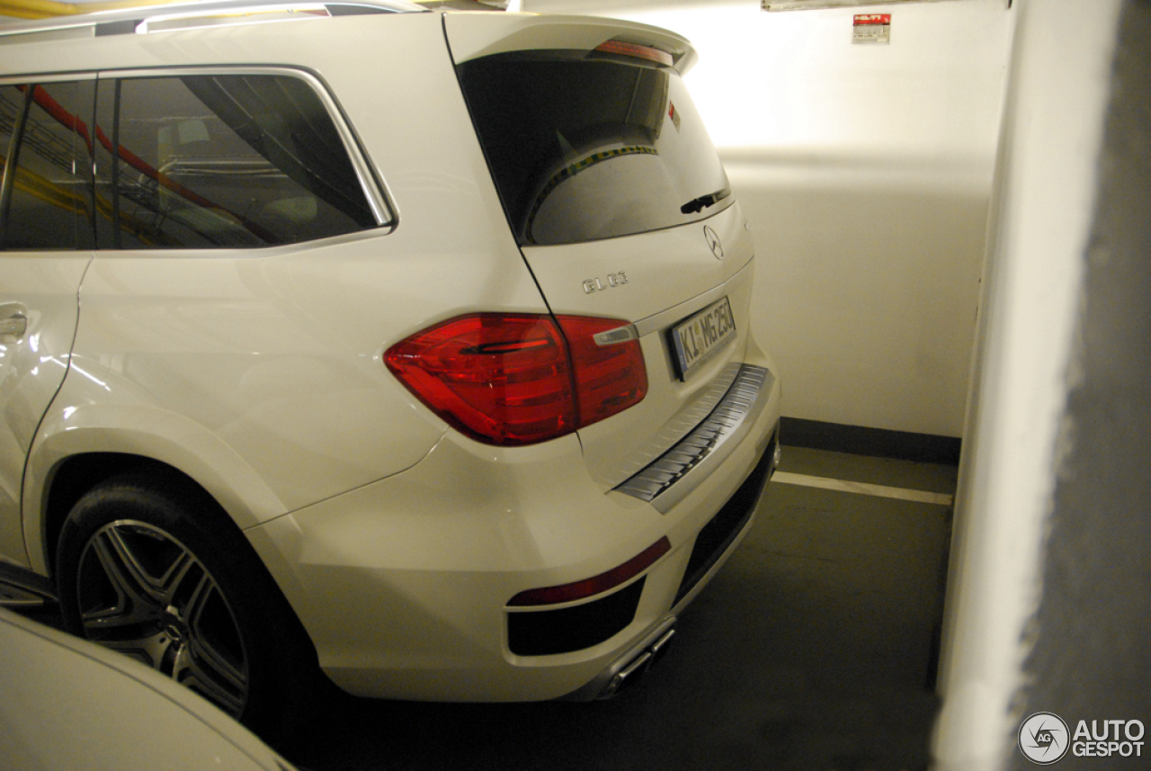 Mercedes-Benz GL 63 AMG X166 - 30 April 2015 - Autogespot