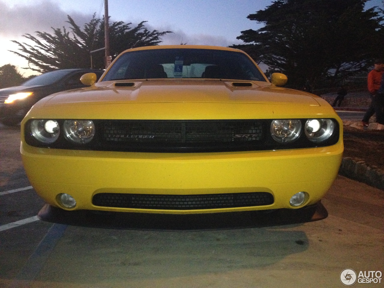 Dodge Challenger SRT-8 392 Yellow Jacket - 31 May 2015 - Autogespot