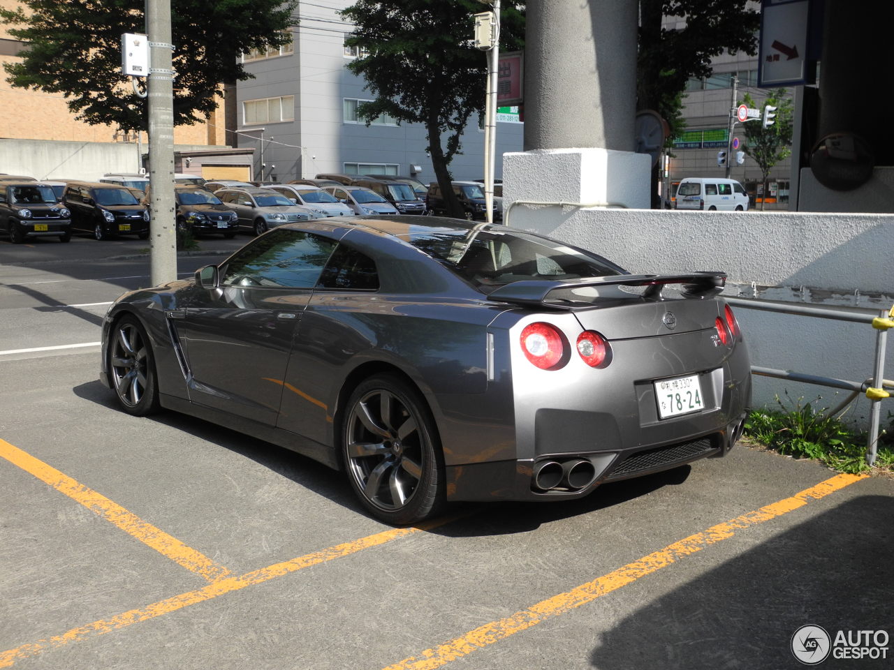 Nissan GT-R - 05 June 2015 - Autogespot