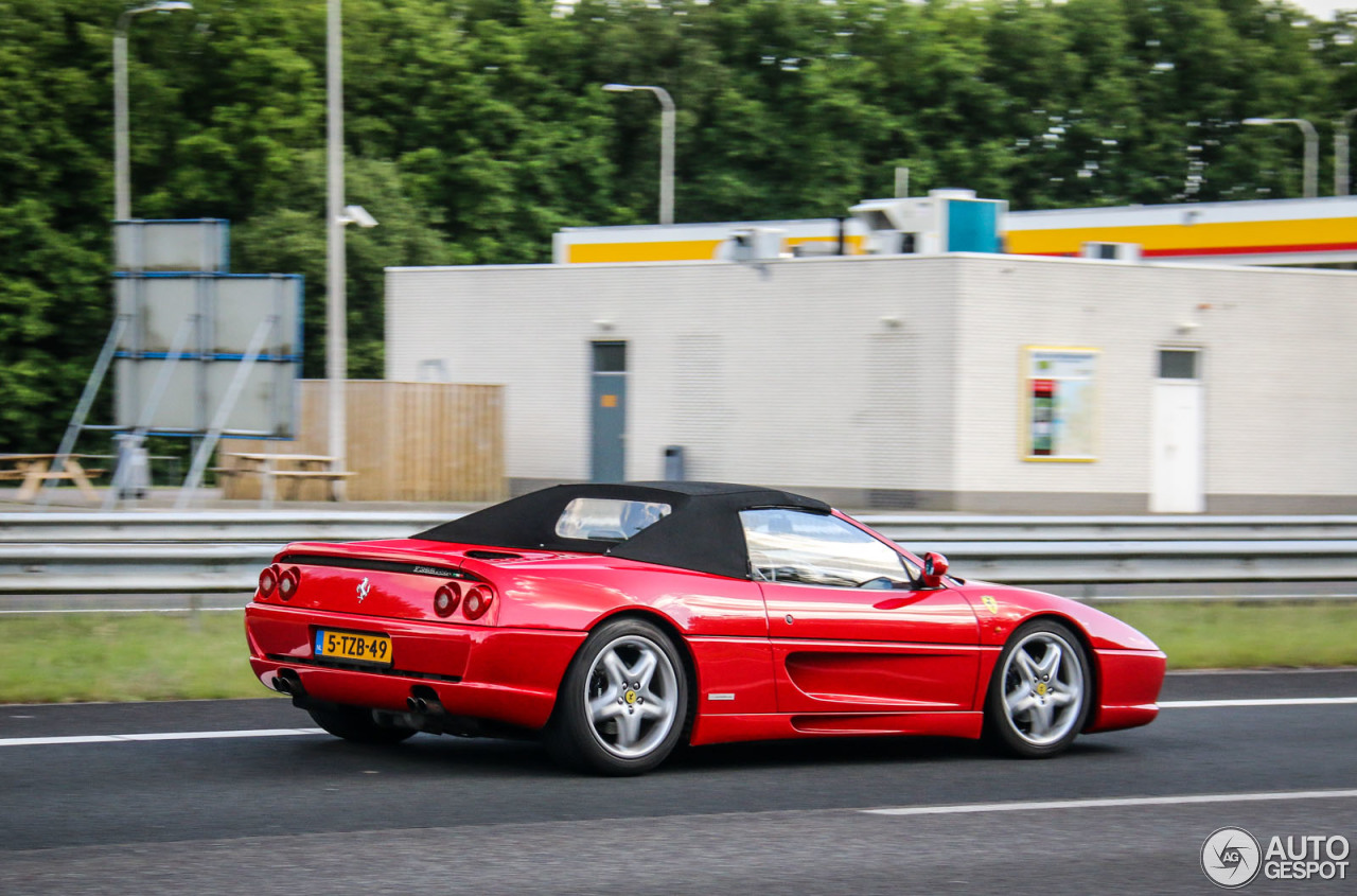 Ferrari F355 Spider - 08 June 2015 - Autogespot