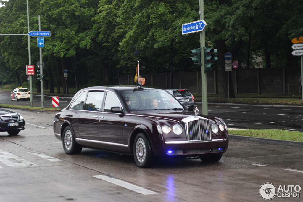 Bentley State Limousine - 23 June 2015 - Autogespot