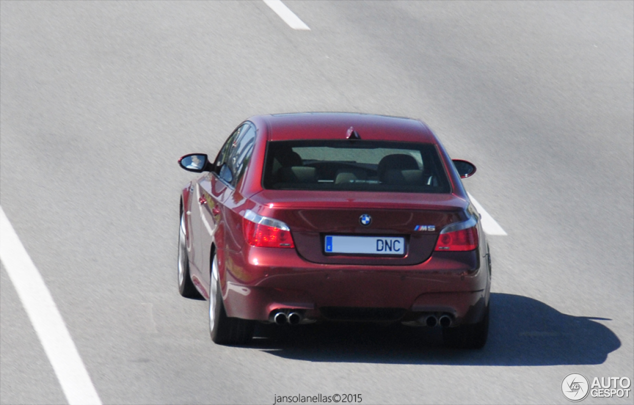 BMW M5 E60 2005 - 25 June 2015 - Autogespot