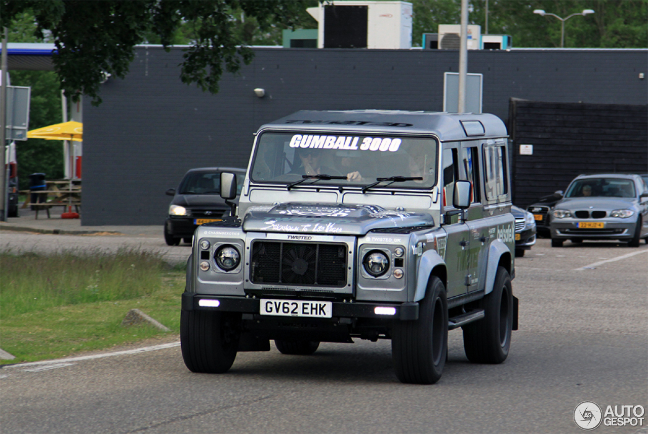 Land Rover Defender 110 CSW Twisted - 07 July 2015 - Autogespot