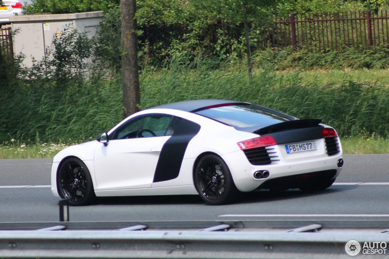 Audi R8 - 08 July 2015 - Autogespot
