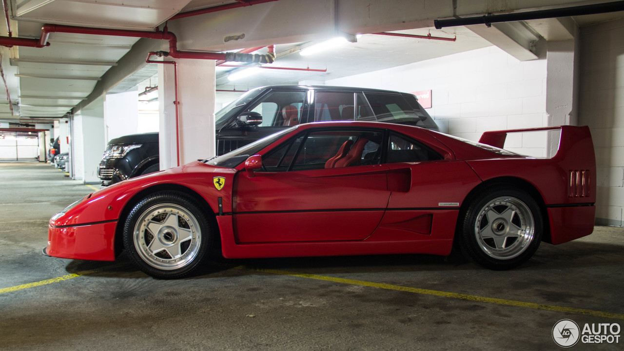 Ferrari F40 - 10 July 2015 - Autogespot