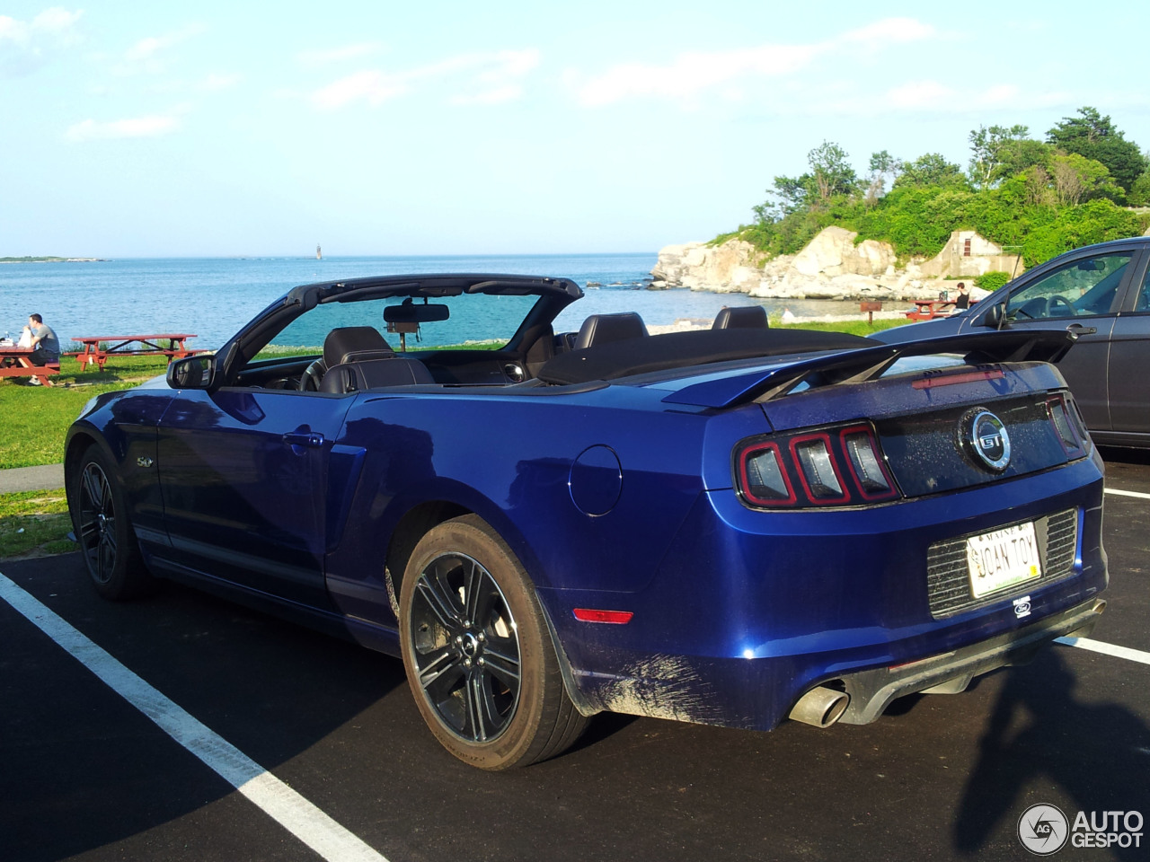Ford Mustang GT California Special Convertible 2013 - 31 July 2015 ...