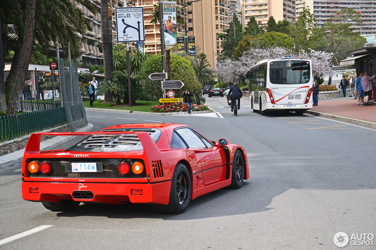 Ferrari F40 - 14 August 2015 - Autogespot