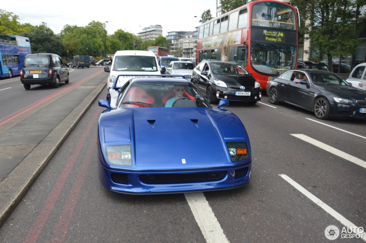 Ferrari F40 - 20 August 2015 - Autogespot