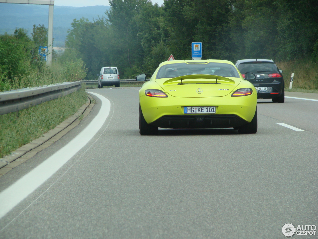 Mercedes-Benz SLS AMG Electric Drive - 30 August 2015 - Autogespot