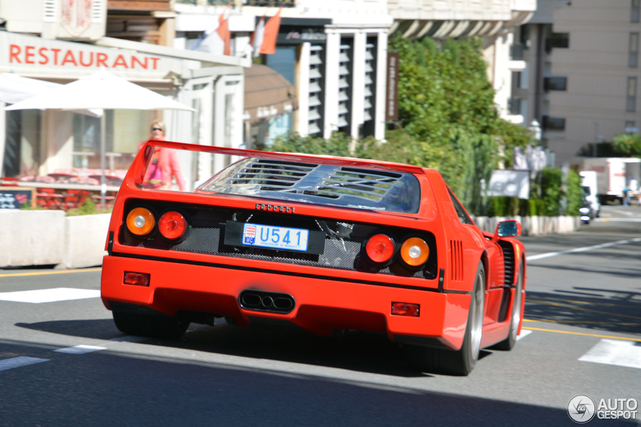 Ferrari F40 - 04 September 2015 - Autogespot