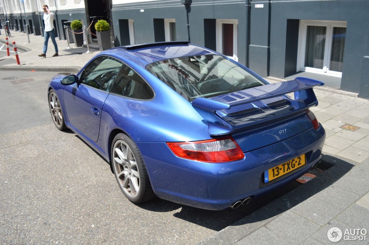 Porsche 997 Carrera S MkI - 21 September 2015 - Autogespot