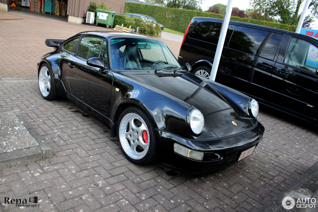 Porsche 964 Turbo S 3.6 - 26 September 2015 - Autogespot