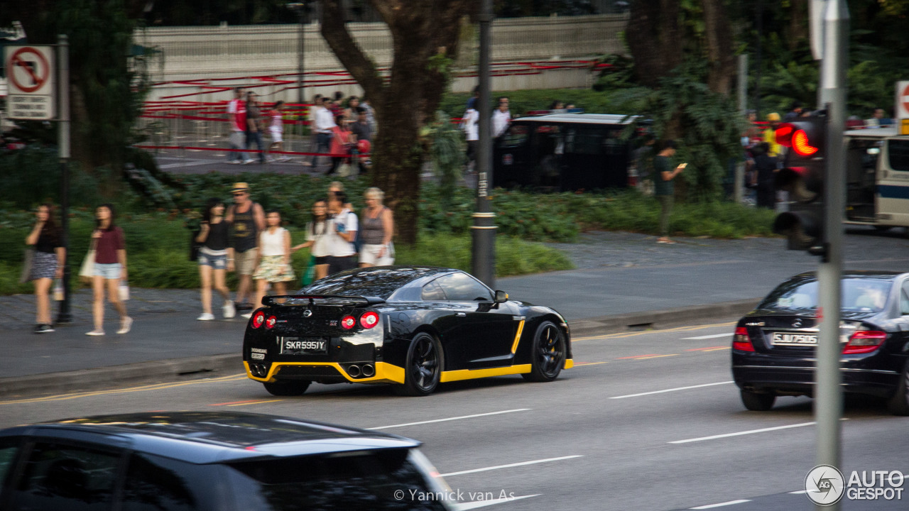 Nissan GT-R - 02 October 2015 - Autogespot