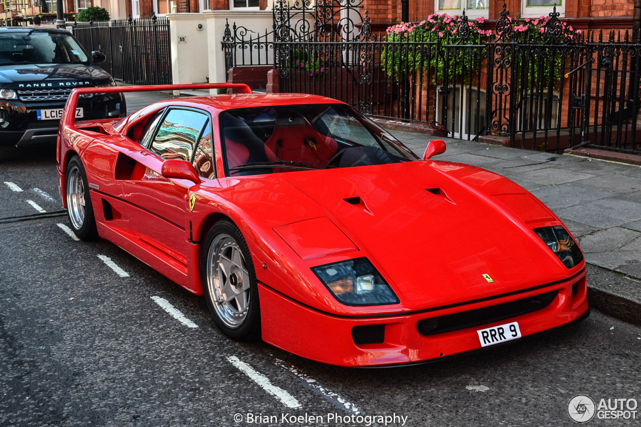 Ferrari F40 - 26 October 2015 - Autogespot