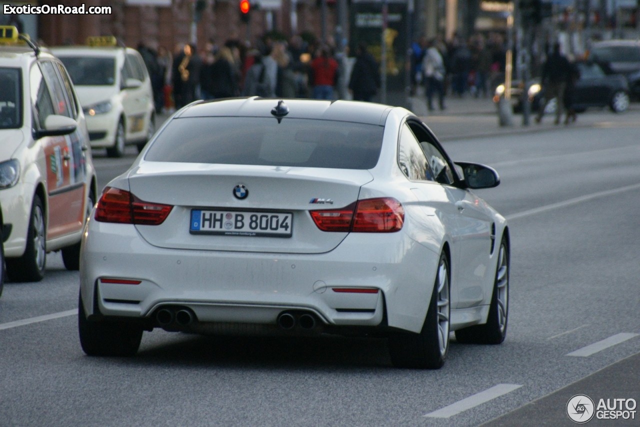 BMW M4 F82 Coupé - 29 October 2015 - Autogespot